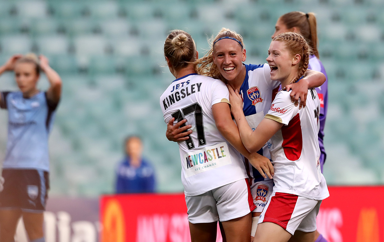 Gema Simon joins 100 club - Newcastle Jets