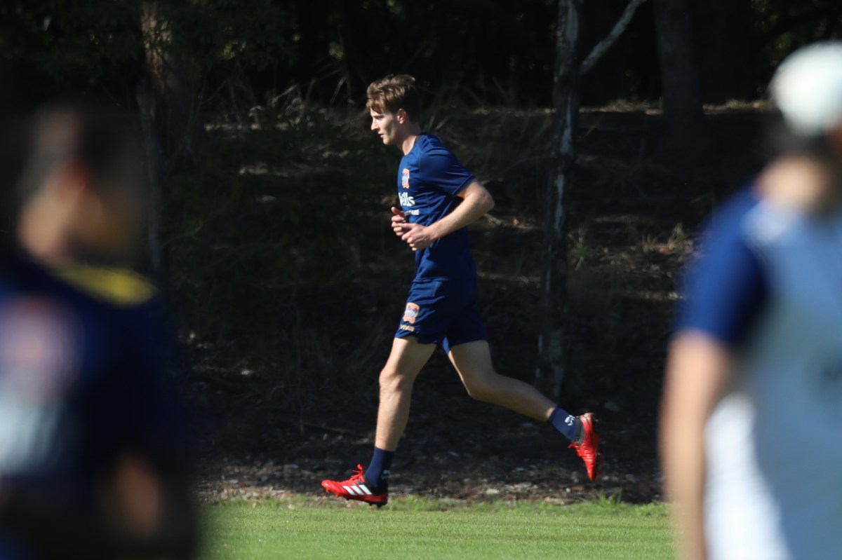 A-League: Lachlan Jackson taking on ACL rehab - Newcastle Jets