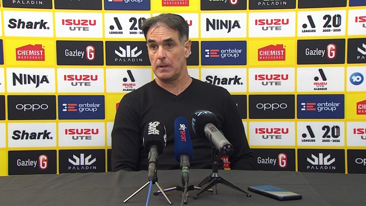Rob Stanton | Press Conference | Wellington Phoenix v Newcastle Jets ...