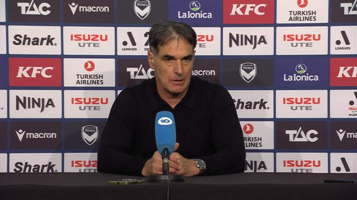 Rob Stanton | Press Conference | Melbourne Victory v Newcastle Jets | A ...