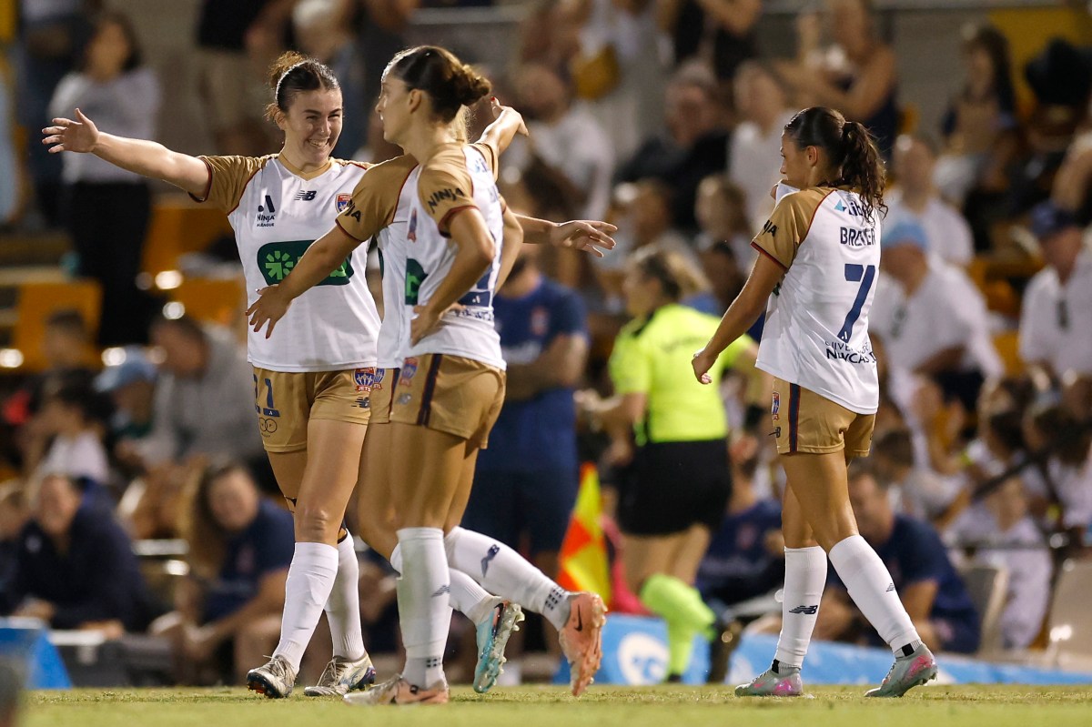 Stunning Lancaster strike secures win against Sydney FC - Newcastle Jets